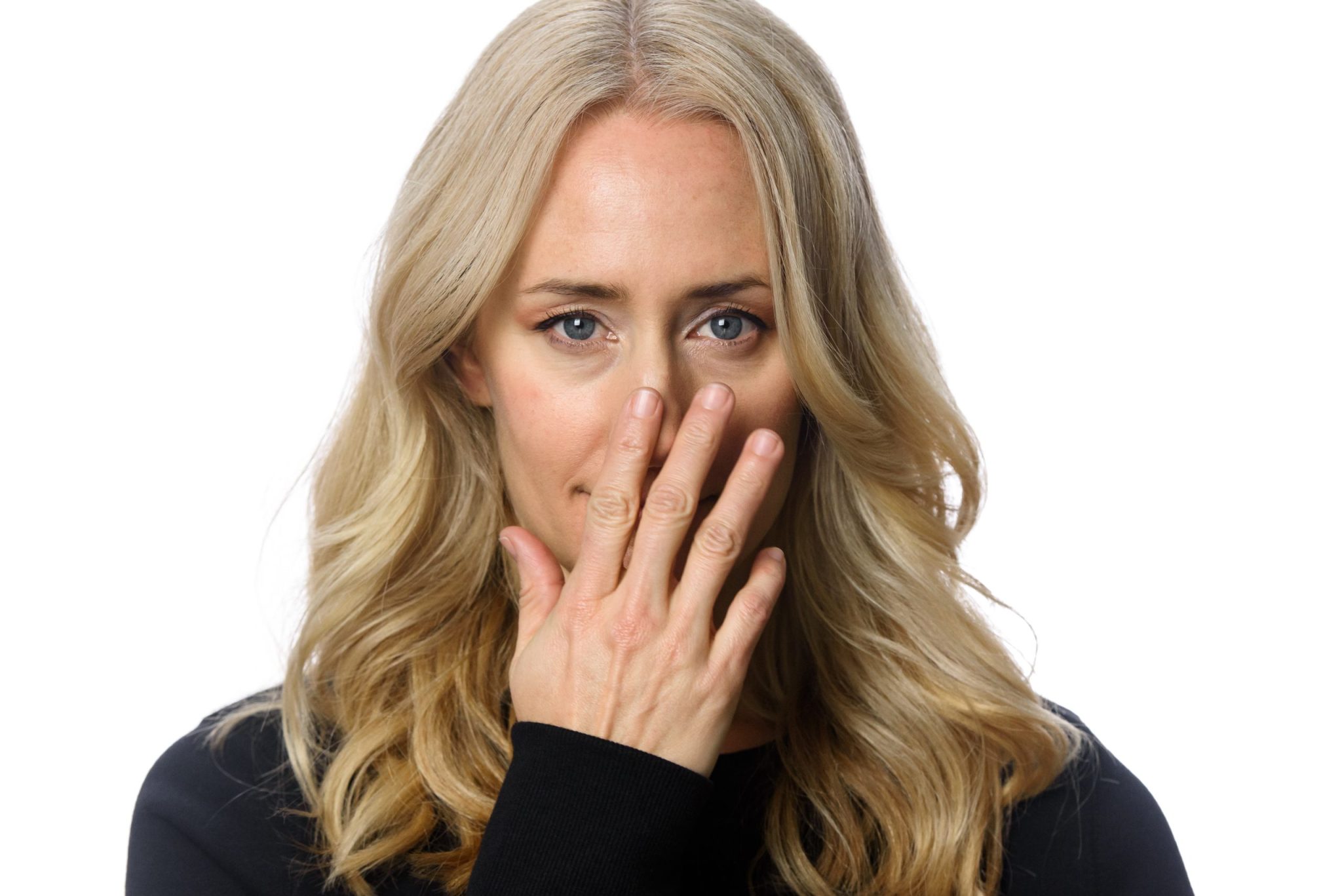 39 Mouth Body Language Gestures to Spot in Your Next Convo