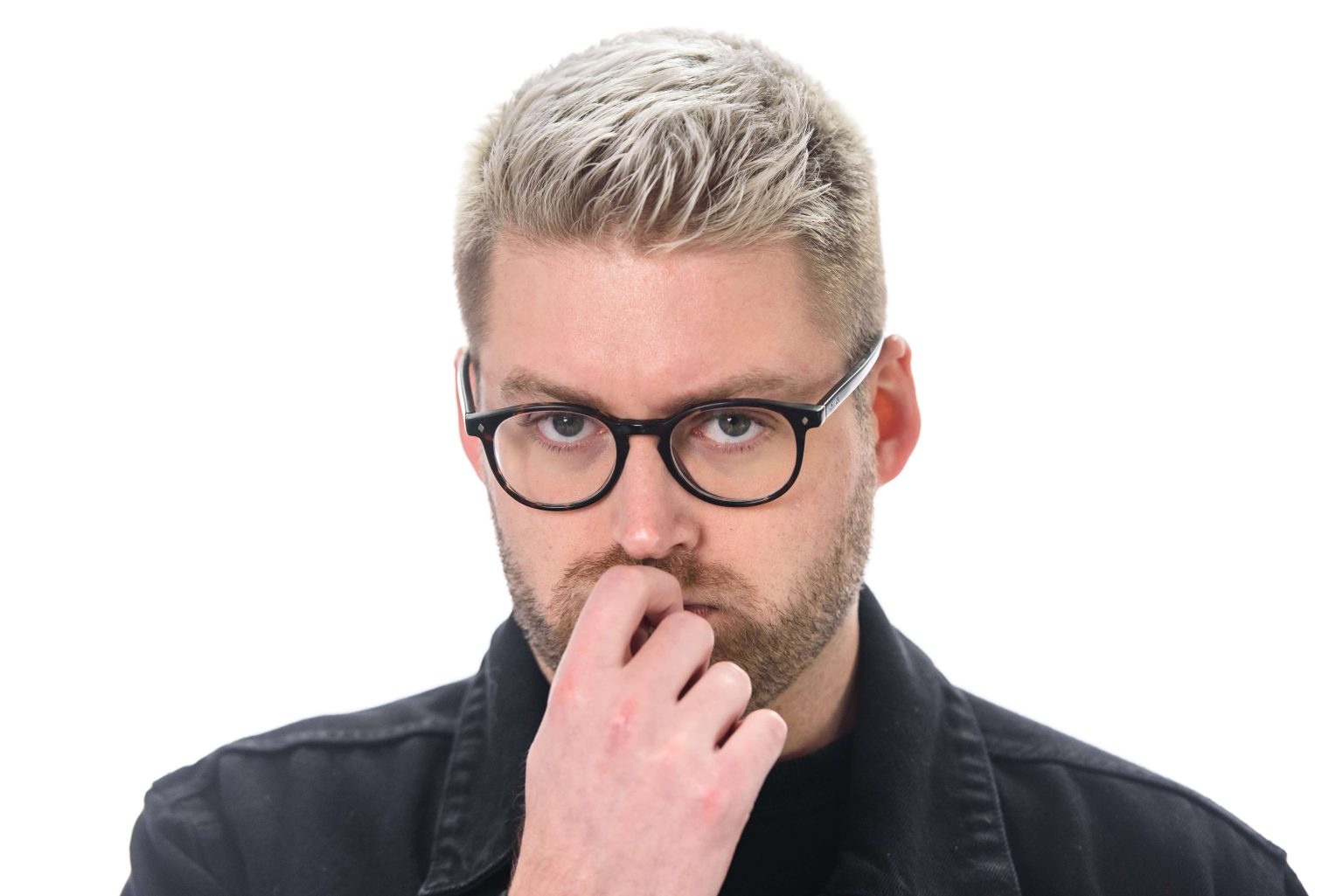 39 Mouth Body Language Gestures to Spot in Your Next Convo