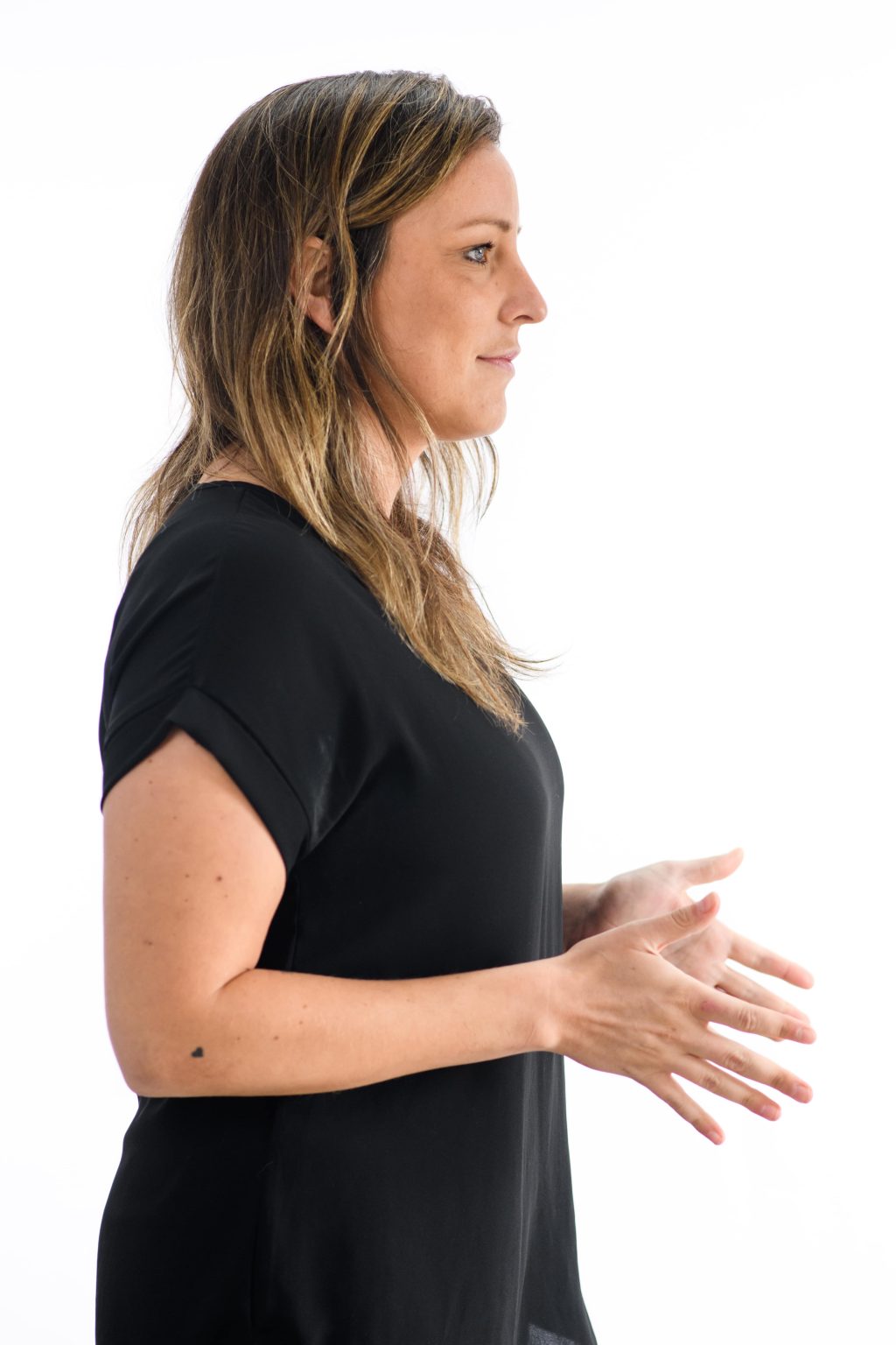 60 Hand Gestures You Should Be Using and Their Meaning