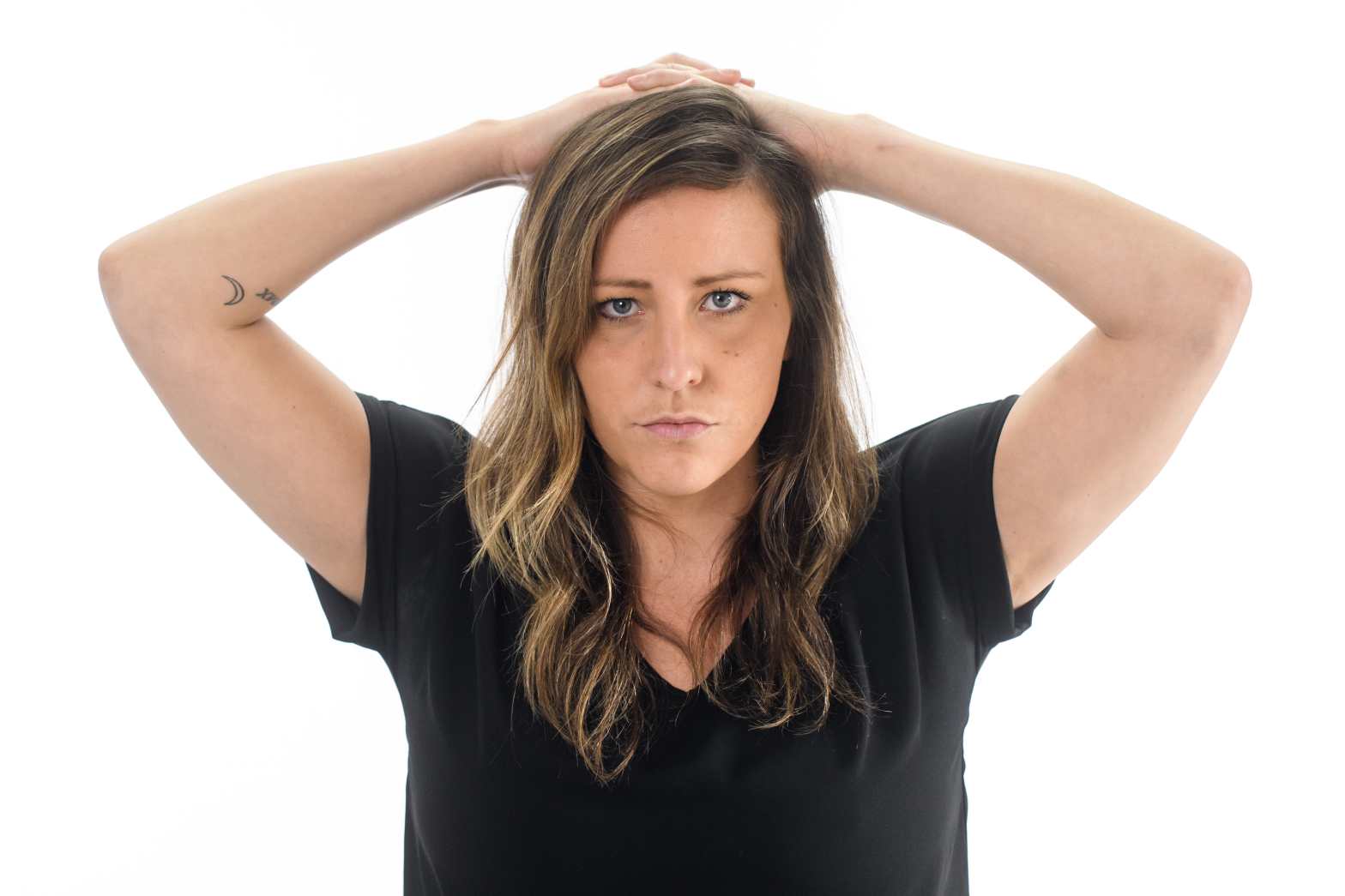 26 Head Body Language Gestures to Get You A-Head of the Game