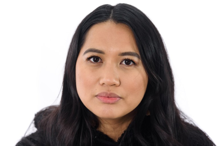 Mirroring Body Language: 4 Steps To Successfully Mirror Others